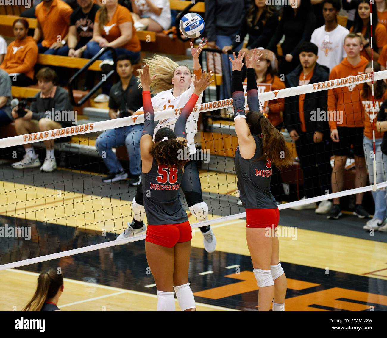 Jenna coleman 2023 hi-res stock photography and images - Alamy