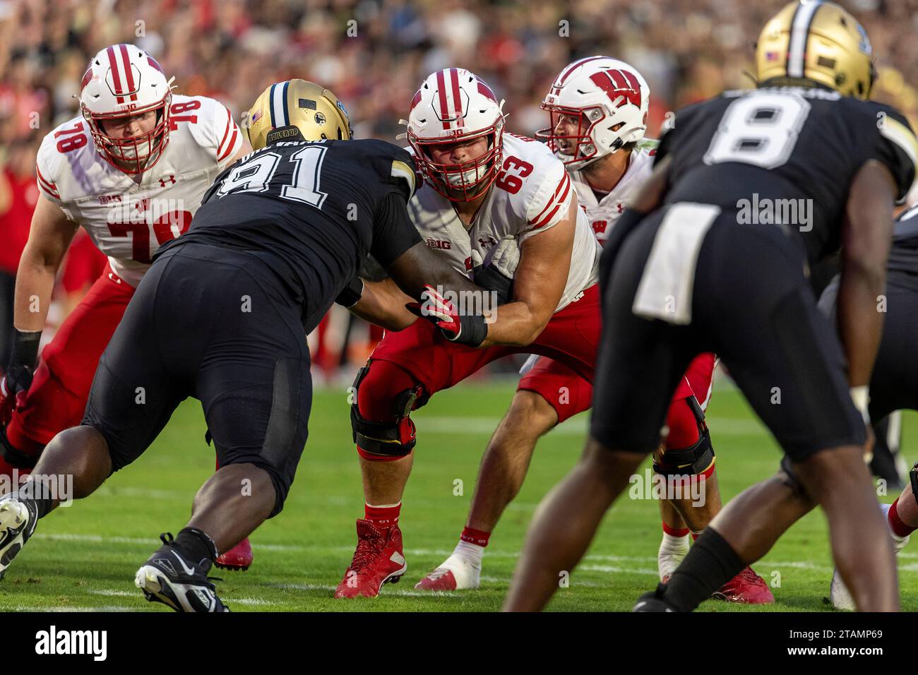 Wisconsin Badgers offensive lineman Tanor Bortolini (63) during an NCAA ...