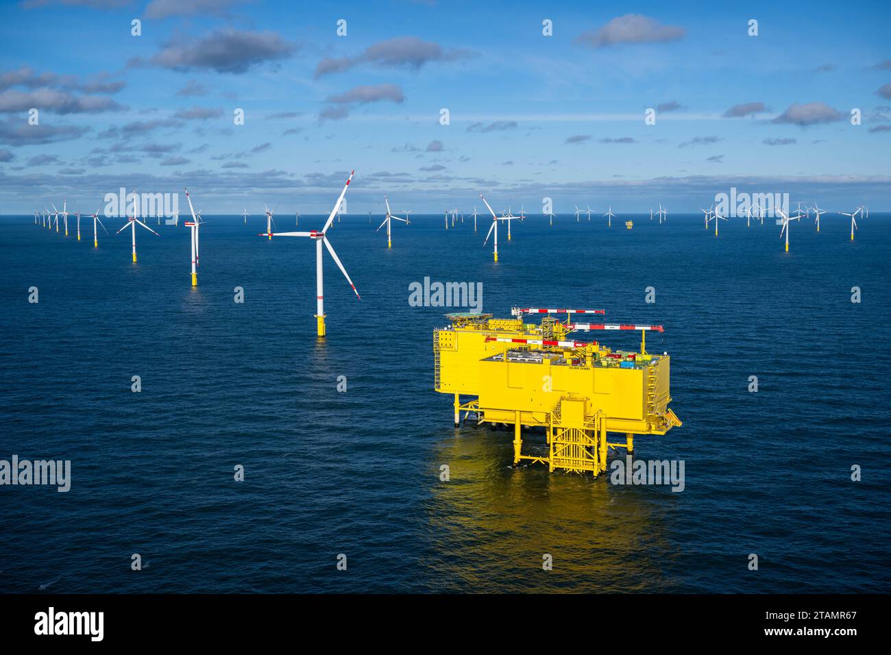 Germany. 16th Nov, 2023. The transformer platform of the Dolwin Alpha ...