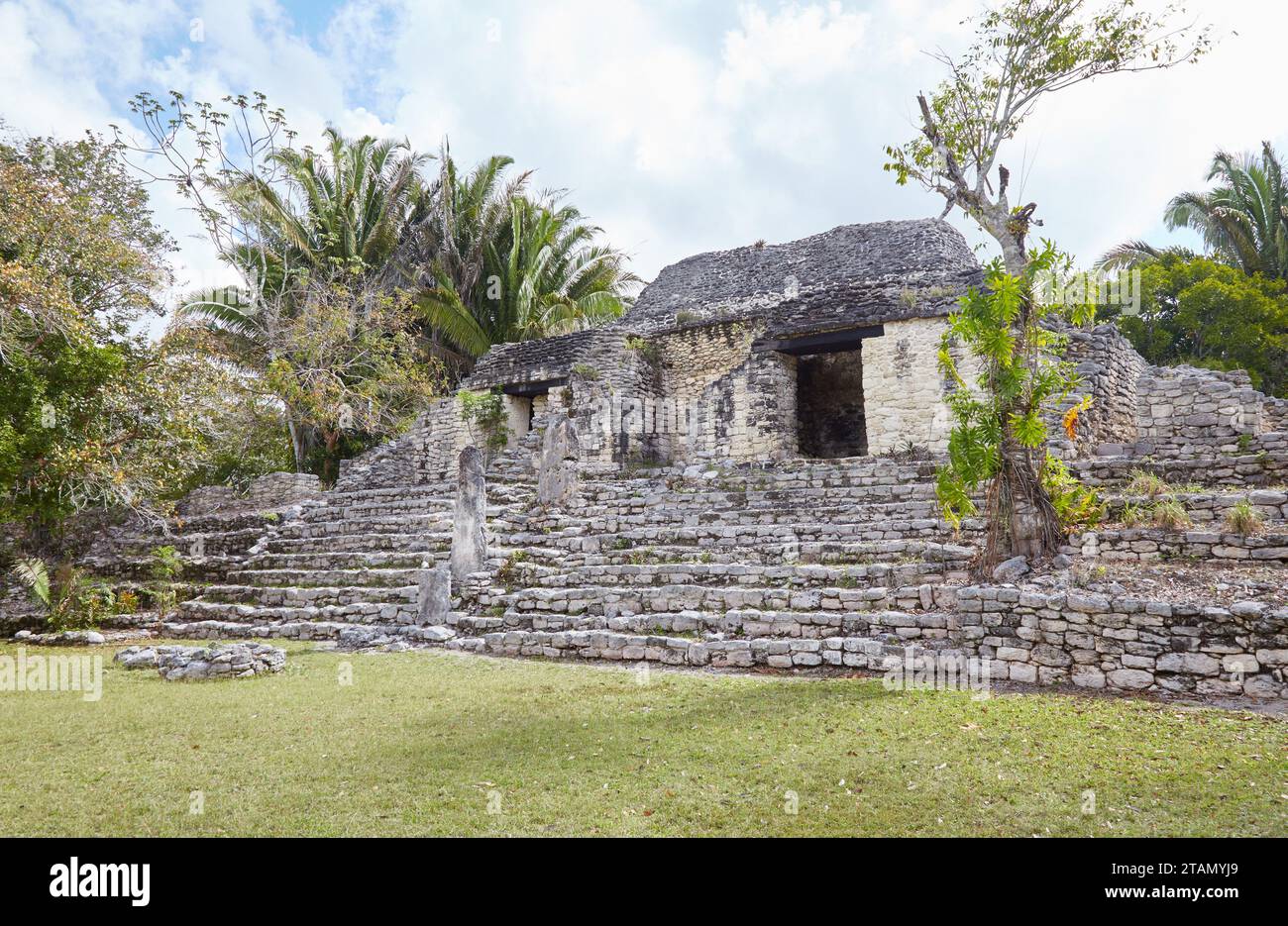 The amazing Mayan ruins of Kohunlich in Quintana Roo, Mexico Stock ...