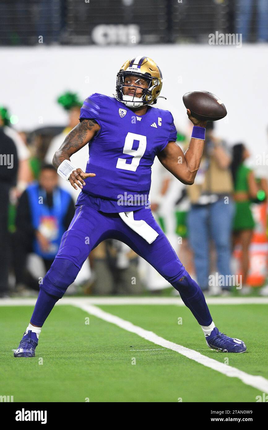 LAS VEGAS, NV - DECEMBER 01: Washington Huskies quarterback Michael Penix Jr. (9) drops back to ...