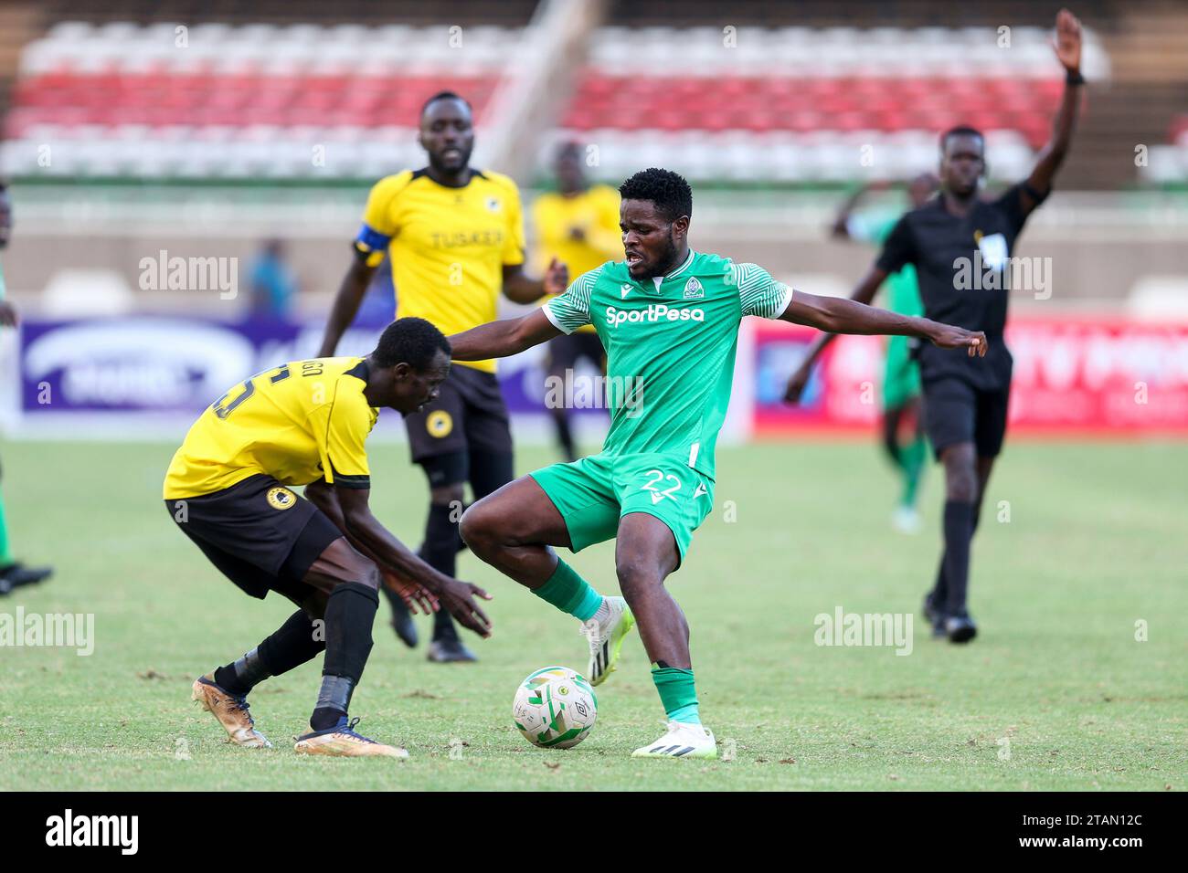 KASARANI, KENYA - OCTOBER 22: Gor Mahia Benson Omalla (right) against ...