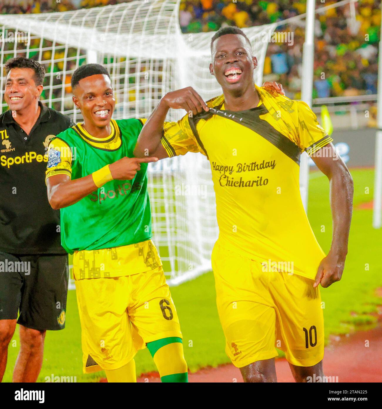 DAR ES SALAAM, TANZANIA - NOVEMBER 5: Aziz Ki of Yanga celebrate ...