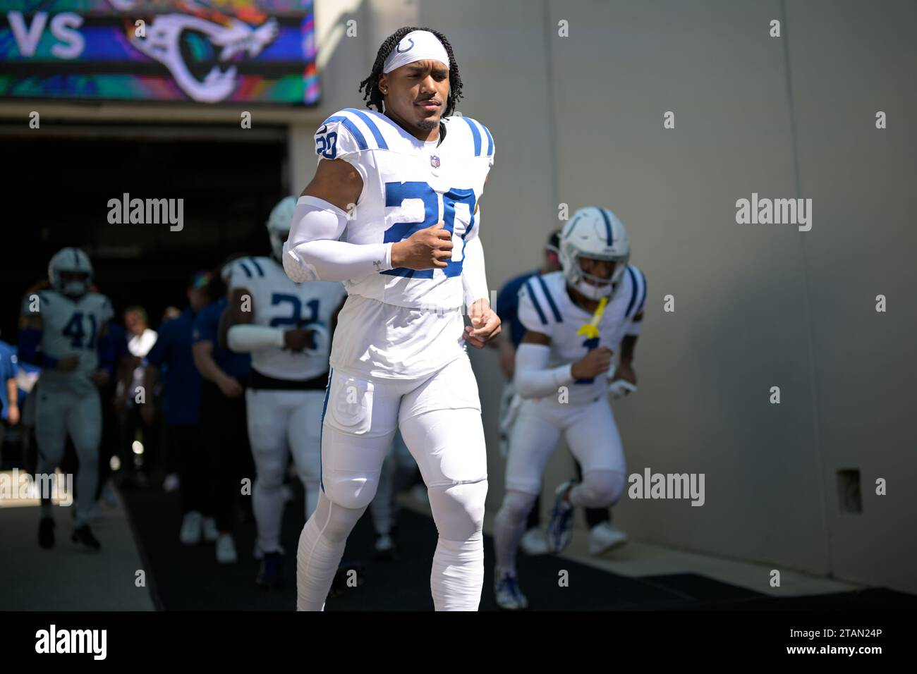 Indianapolis Colts safety Nick Cross (20) heads to the field before an ...