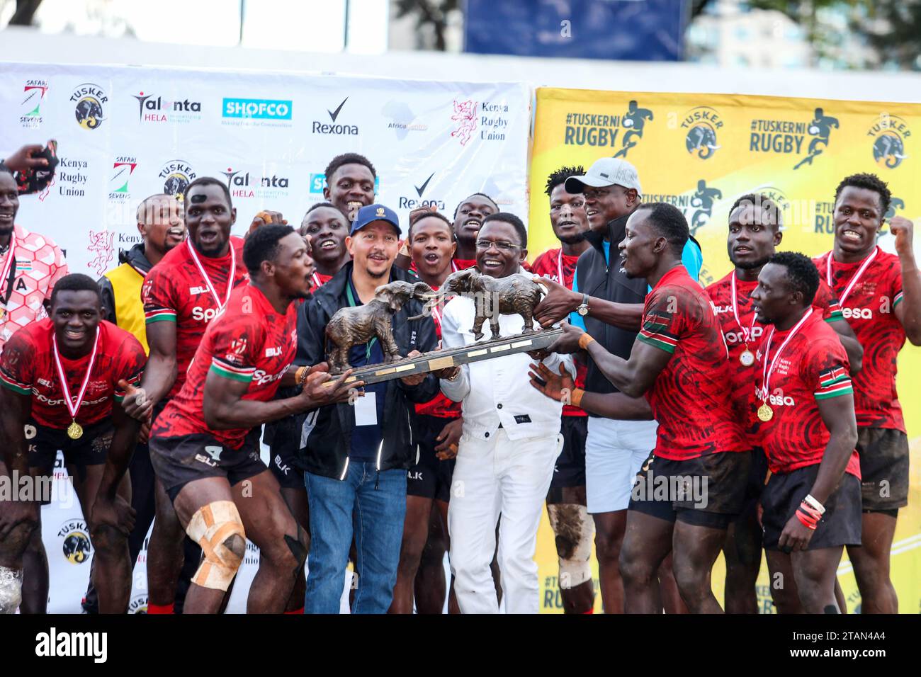 Rfuea ground kenya hi-res stock photography and images - Alamy