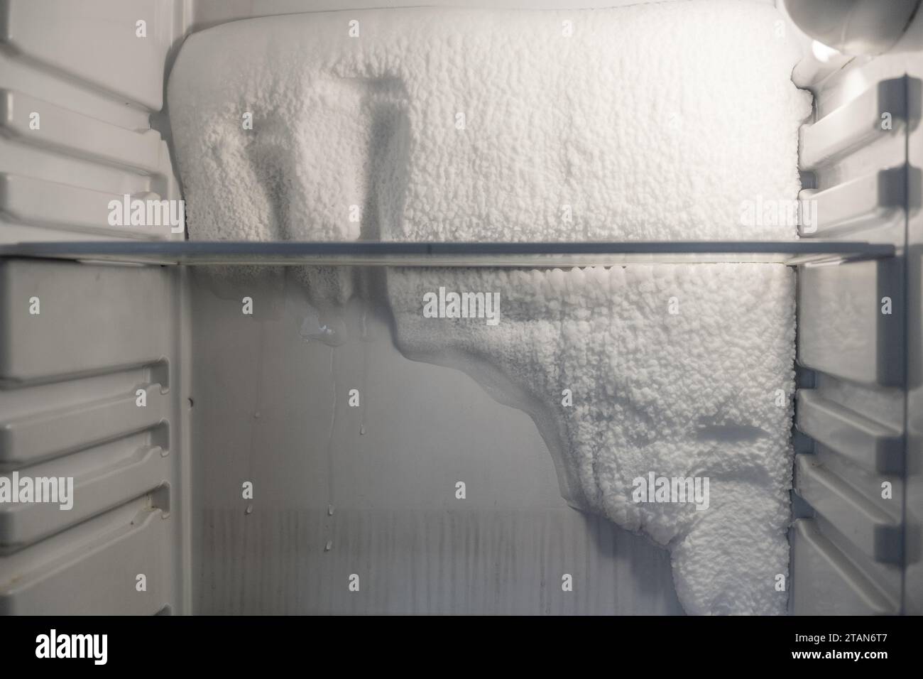 Empty refrigerator ice buildup hi-res stock photography and images - Alamy