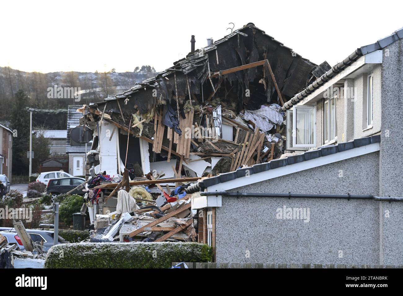 The scene on Baberton Mains Avenue, Edinburgh, after an 84-year-old man ...