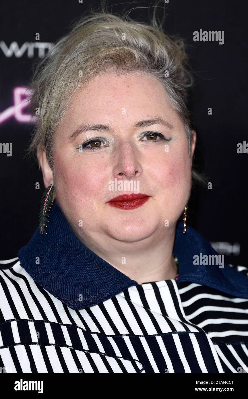 Siobhan McSweeney bei der Ankunft zum Konzert An Audience with Kylie in ...