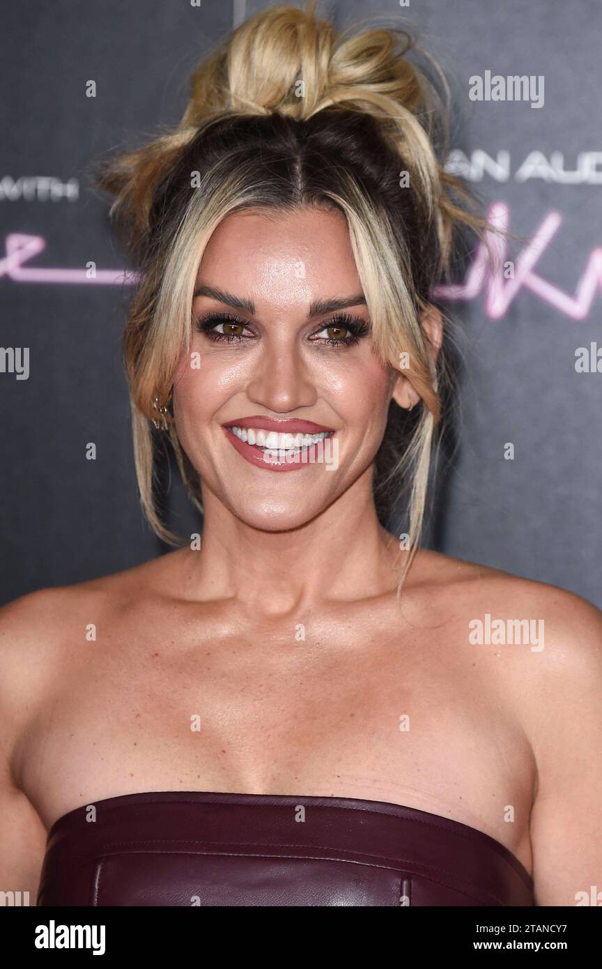 Ashley Roberts bei der Ankunft zum Konzert An Audience with Kylie in ...