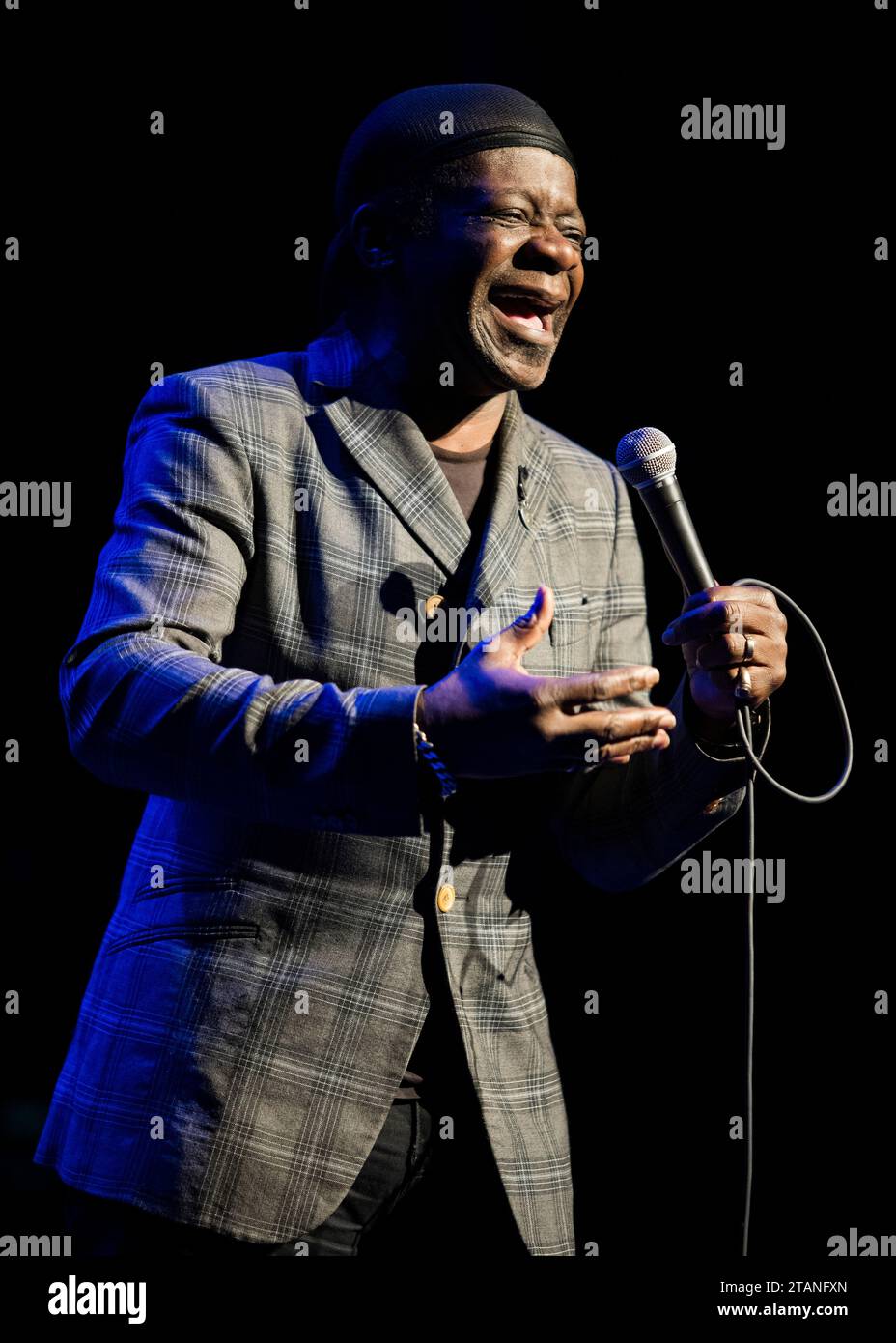 Stephen K Amos, Stand Up Comedian, Oxymoron UK Tour, Palace Theatre ...