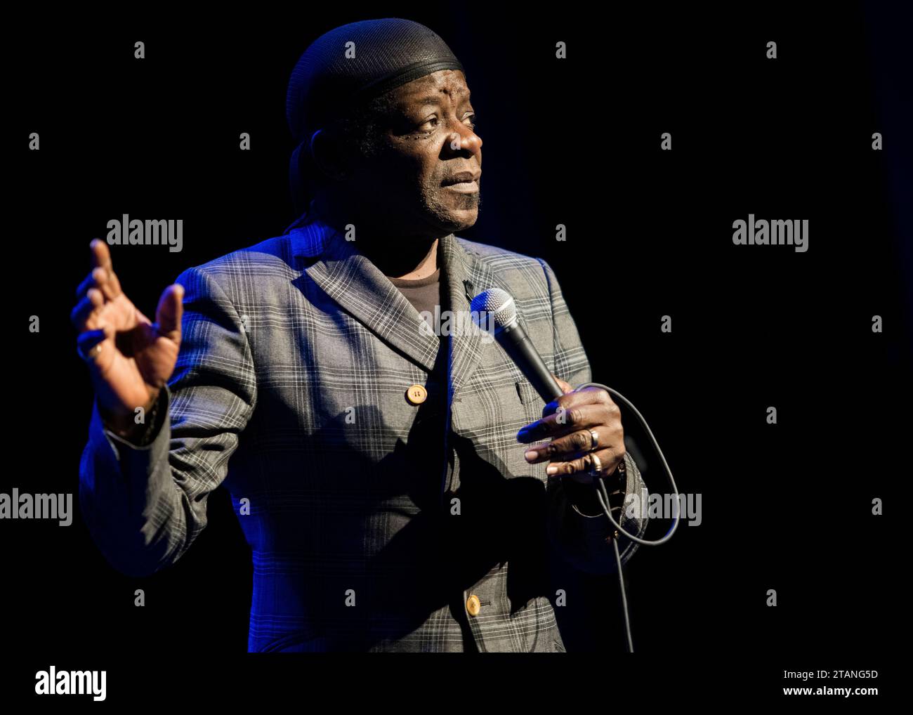 Stephen K Amos, Stand Up Comedian, Oxymoron UK Tour, Palace Theatre ...