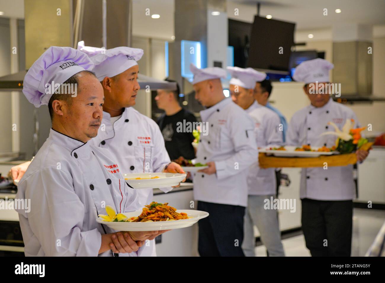 Chefs review hi-res stock photography and images - Alamy
