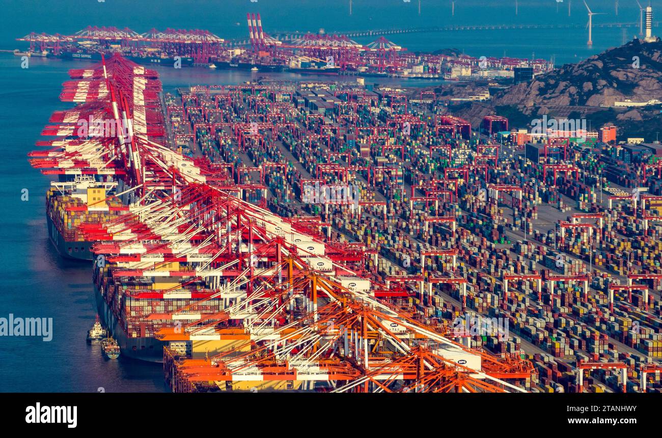 SHANGHAI, CHINA - DECEMBER 2, 2023 - An overview of automated terminal ...