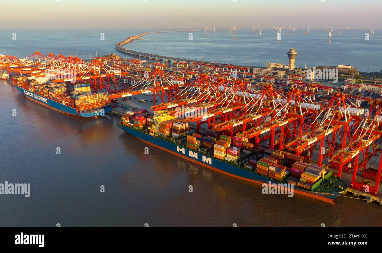 SHANGHAI, CHINA - DECEMBER 2, 2023 - An overview of automated terminal ...