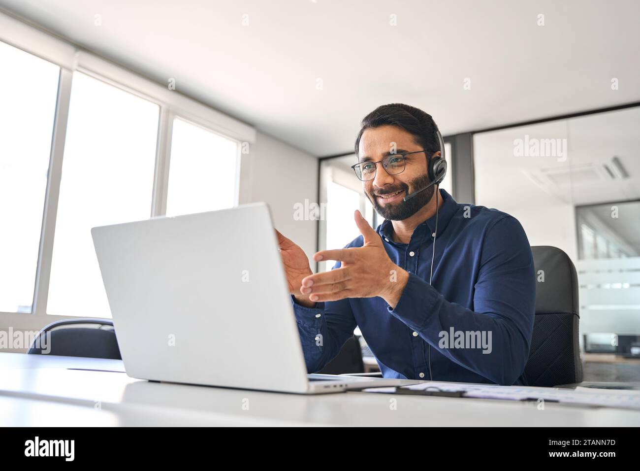 Technical call center manager talking hi-res stock photography and ...