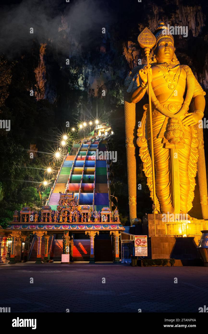 Entrance to the Batu Caves, colorful temple, colorful stairs, Kuala ...