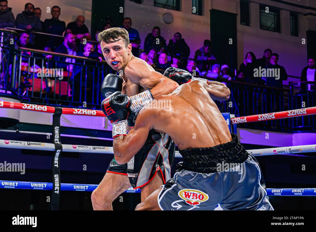 Brad strand boxing hi-res stock photography and images - Alamy
