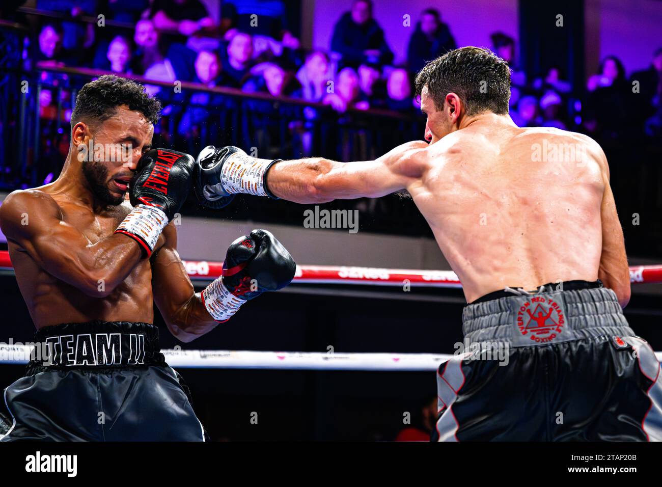 Brad strand boxing hi-res stock photography and images - Alamy