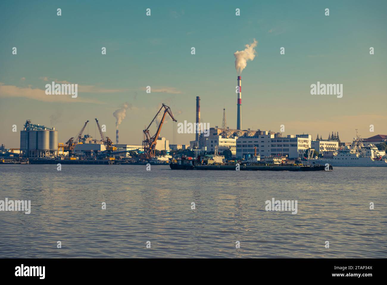 ship river factory Stock Photo - Alamy