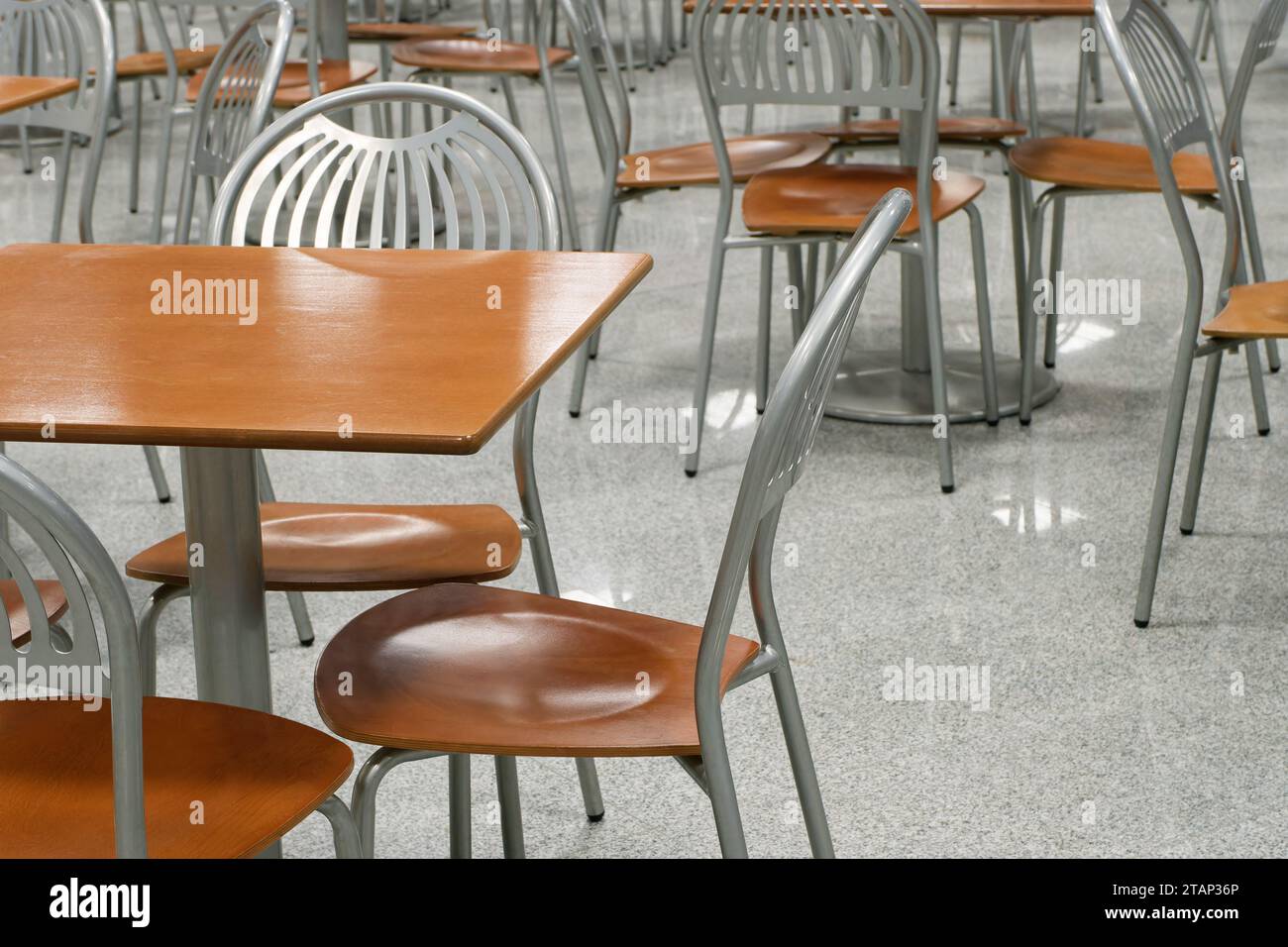 Coffee shop metal chair tables interior hi-res stock photography and ...