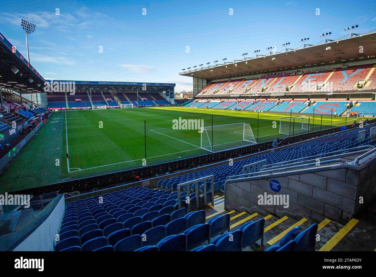 Turf moor stadium hi-res stock photography and images - Alamy