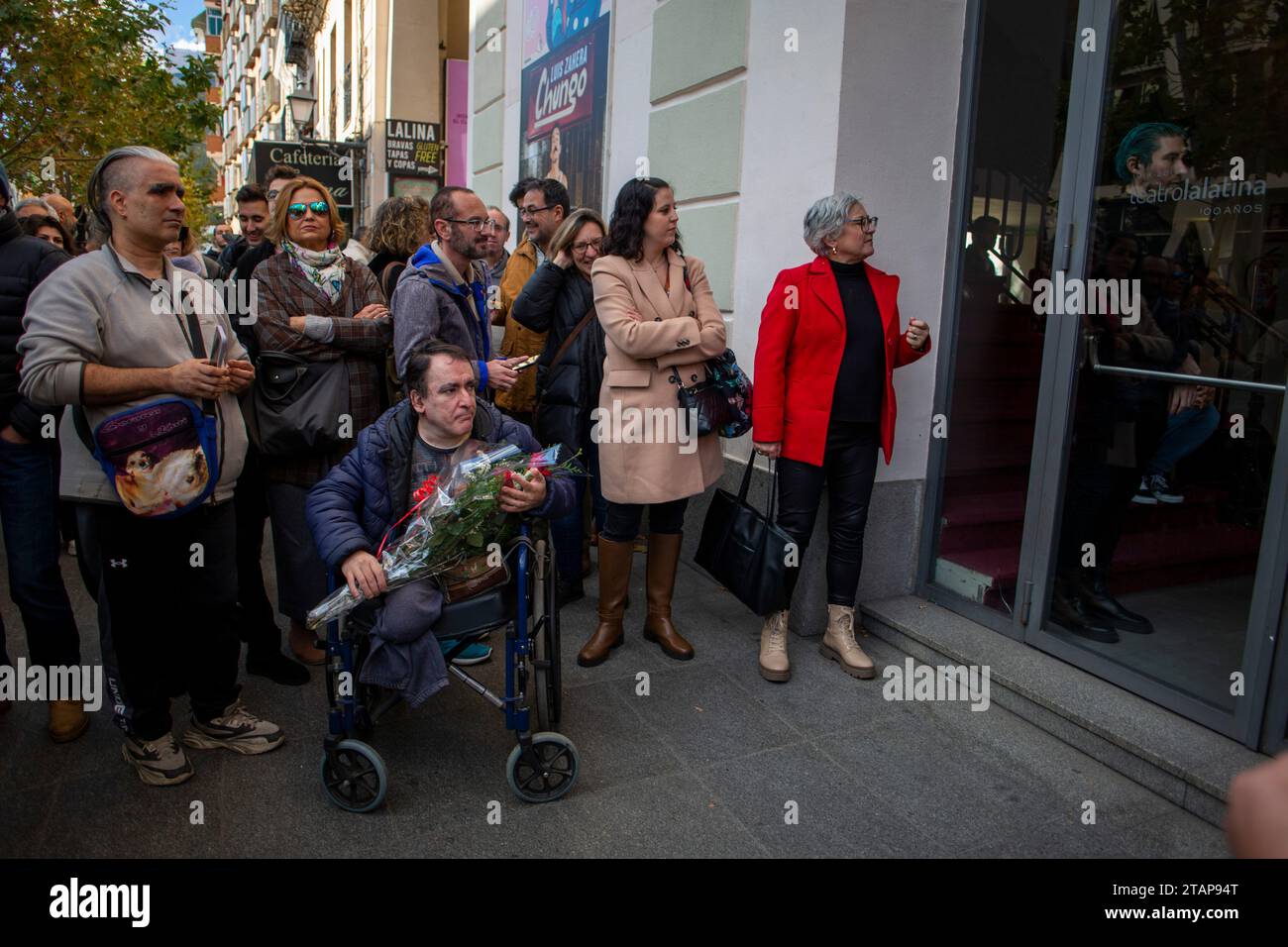Madrid, Madrid, Spain. 2nd Dec, 2023. People wait to enter the funeral ...