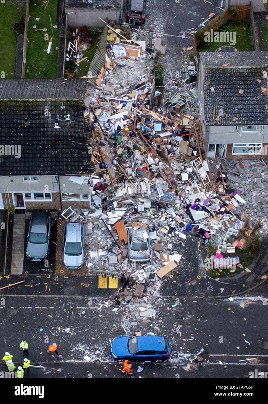 The scene on Baberton Mains Avenue, Edinburgh, after an 84-year-old man ...
