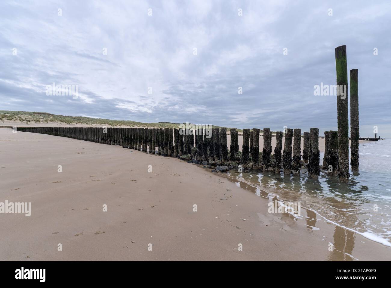 Groyne structure hi-res stock photography and images - Alamy