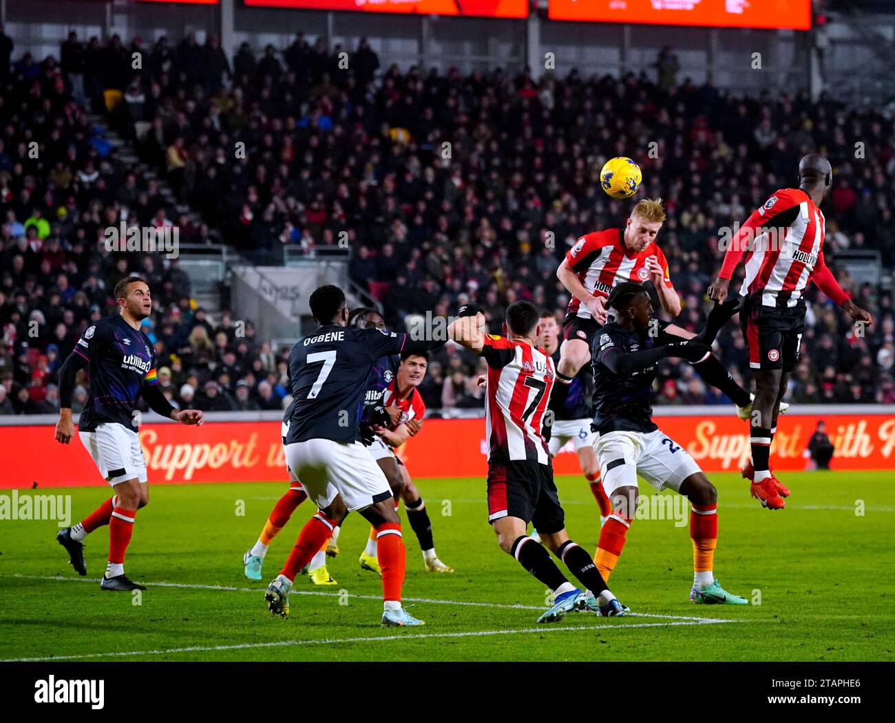 Ben mee brentford 2023 hi-res stock photography and images - Alamy