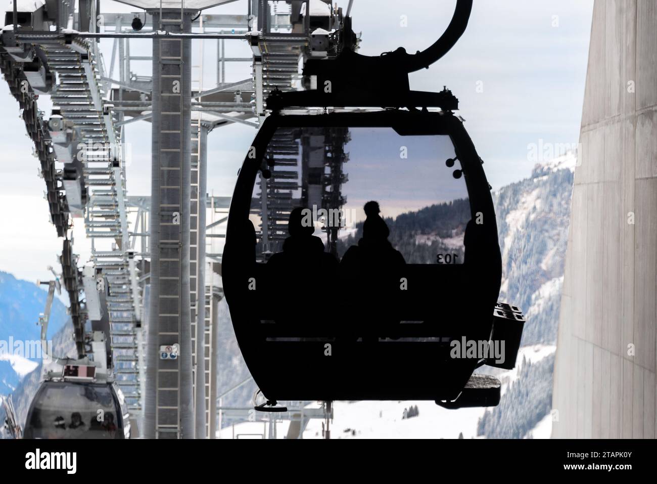 Alpie gondola hi-res stock photography and images - Alamy