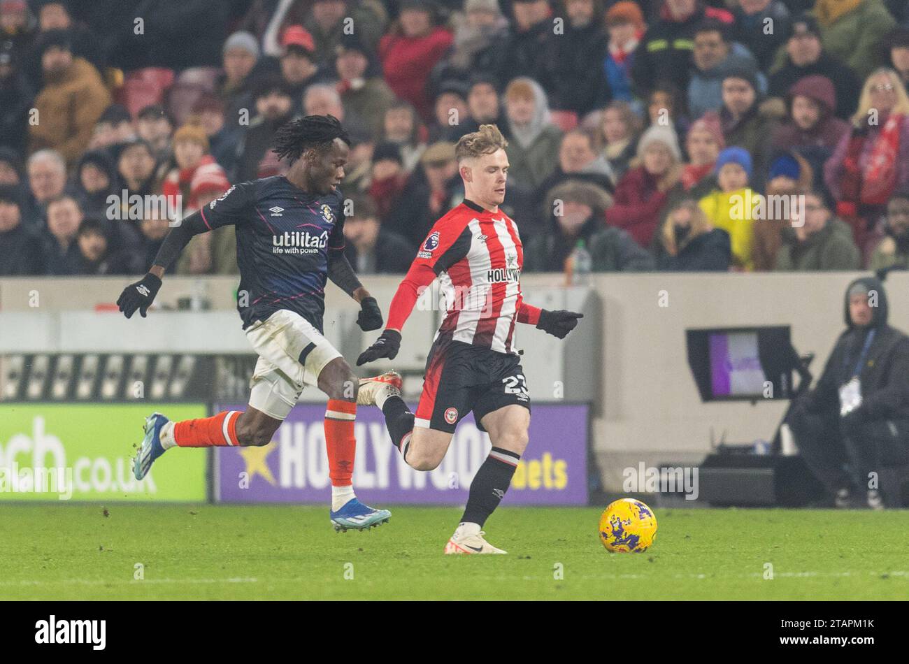 Keane Lewis-Potter of Brentford runs with the ball during the Premier ...