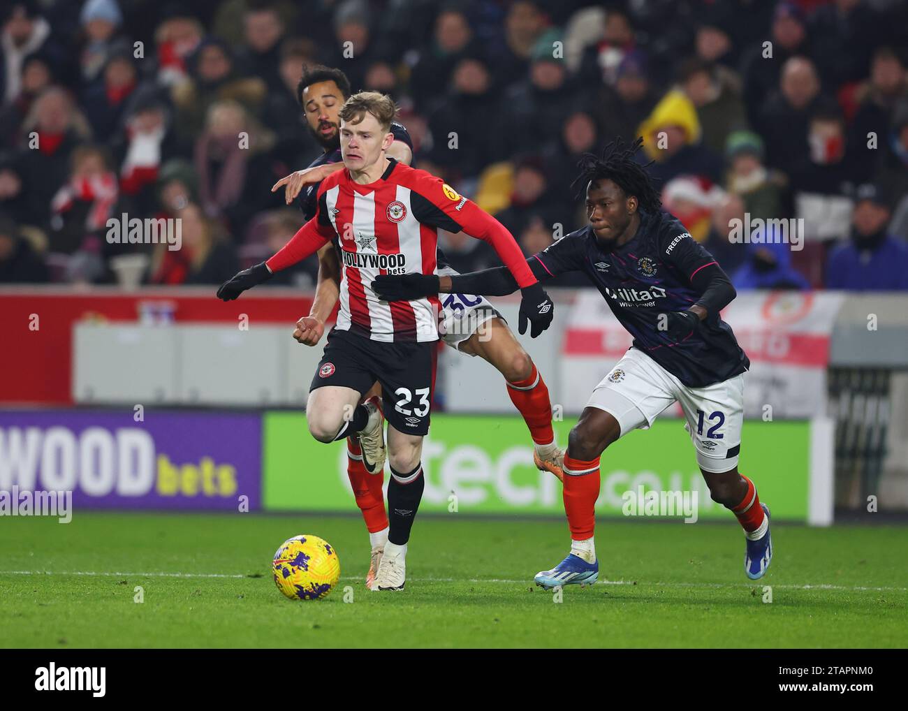 2nd December 2023; Gtech Community Stadium, Brentford, London, England ...