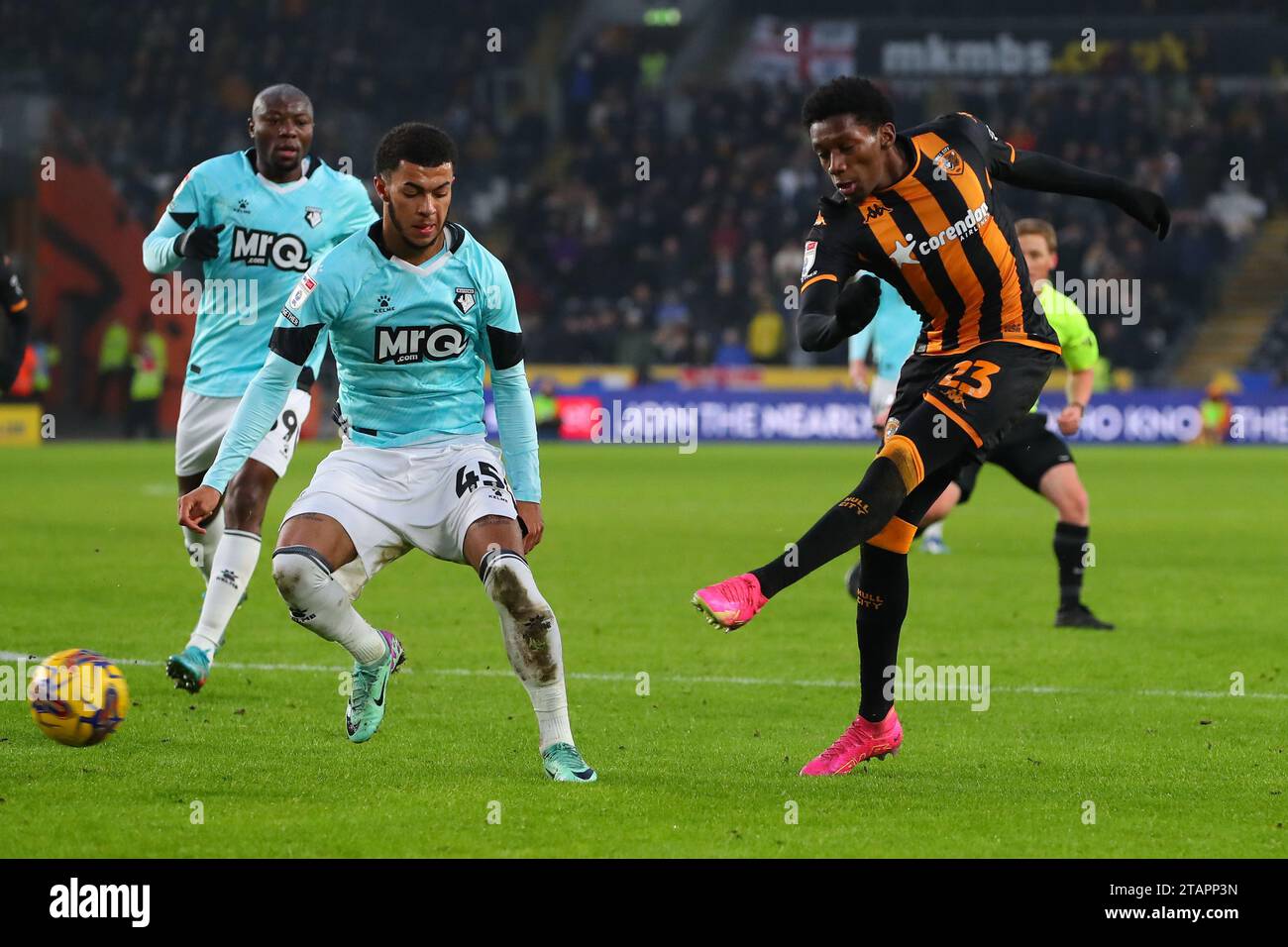 Jaden Philogene of Hull City shoots at goal during the Sky Bet ...