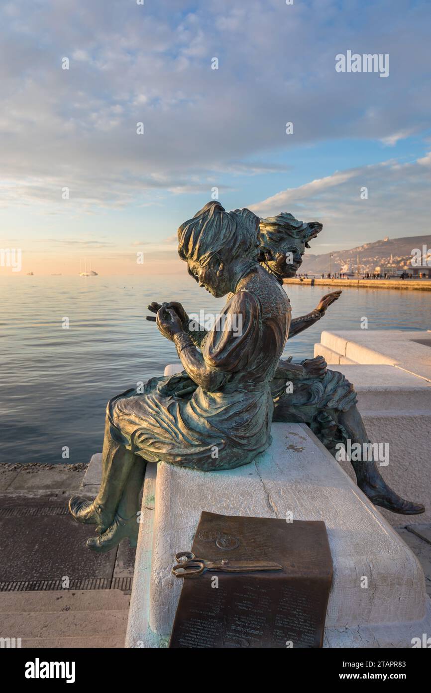 Mule triestine hi-res stock photography and images - Alamy