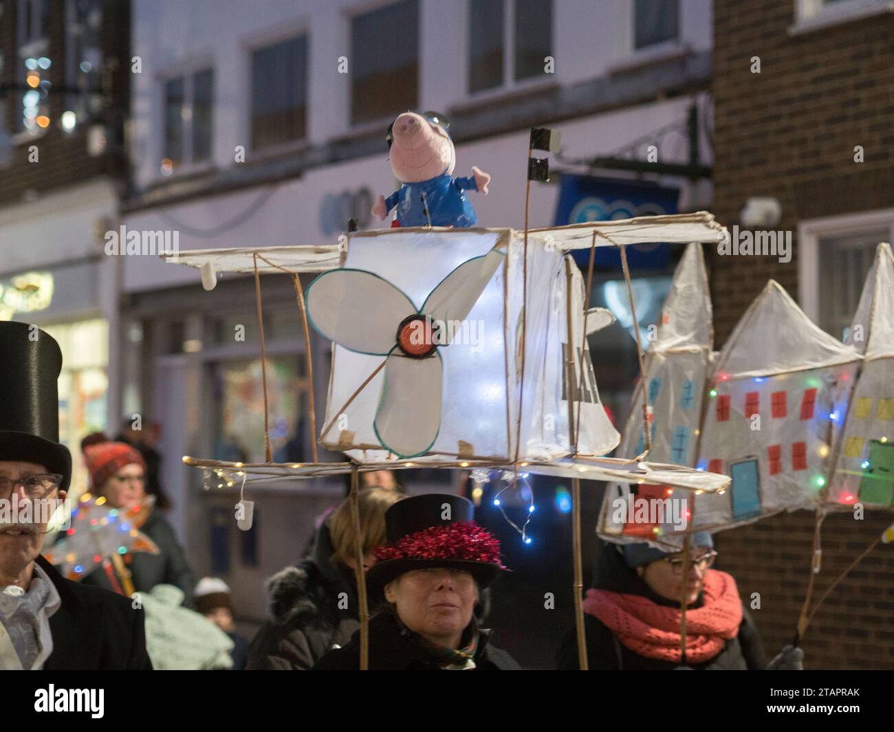Sheerness, Kent, UK. 2nd Dec, 2023. The annual Christmas Lantern Parade ...