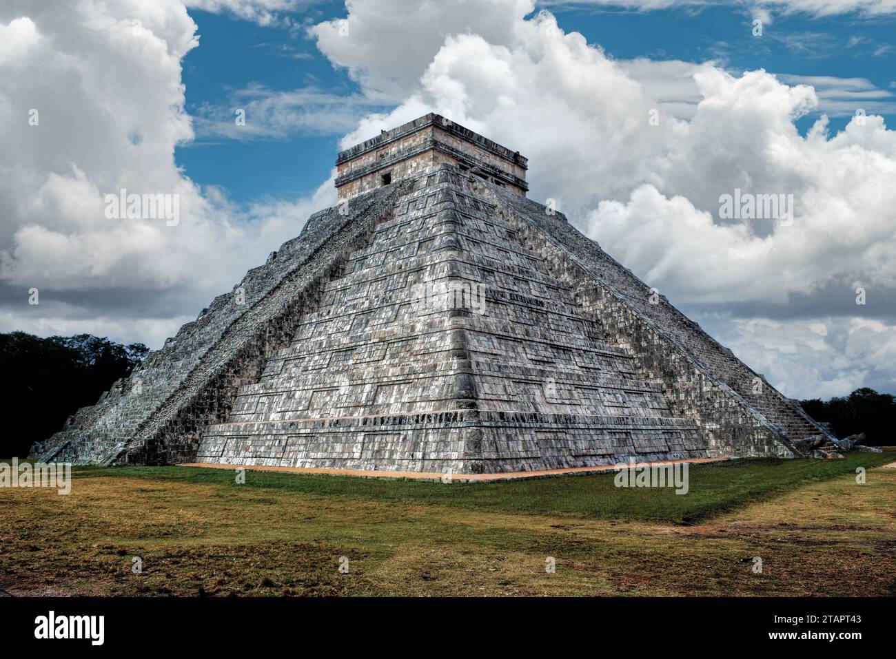 A scenic view of Chichen Itza Pyramid in Mexico under a beautiful ...