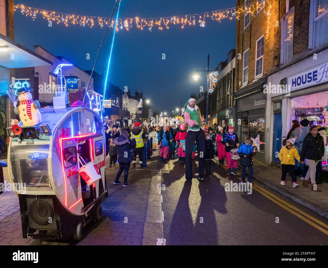 Sheerness, Kent, UK. 2nd Dec, 2023. The annual Christmas Lantern Parade ...