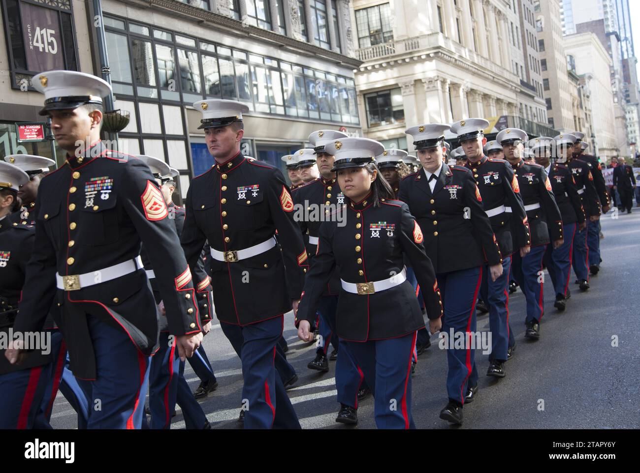 Tens of thousands marched in the New York City Veterans Day Parade ...