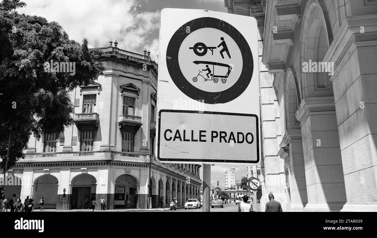 Cuban road sign Black and White Stock Photos & Images - Alamy