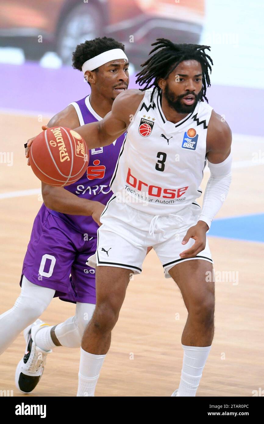 Goettingen, Deutschland. 02nd Dec, 2023. Malik Johnson (Bamberg Baskets ...