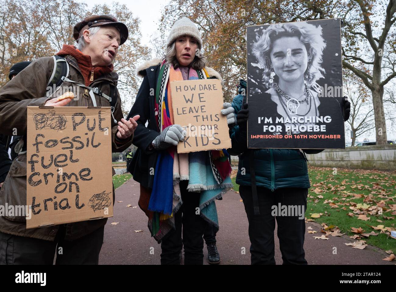 Phoebe plummer hi-res stock photography and images - Alamy