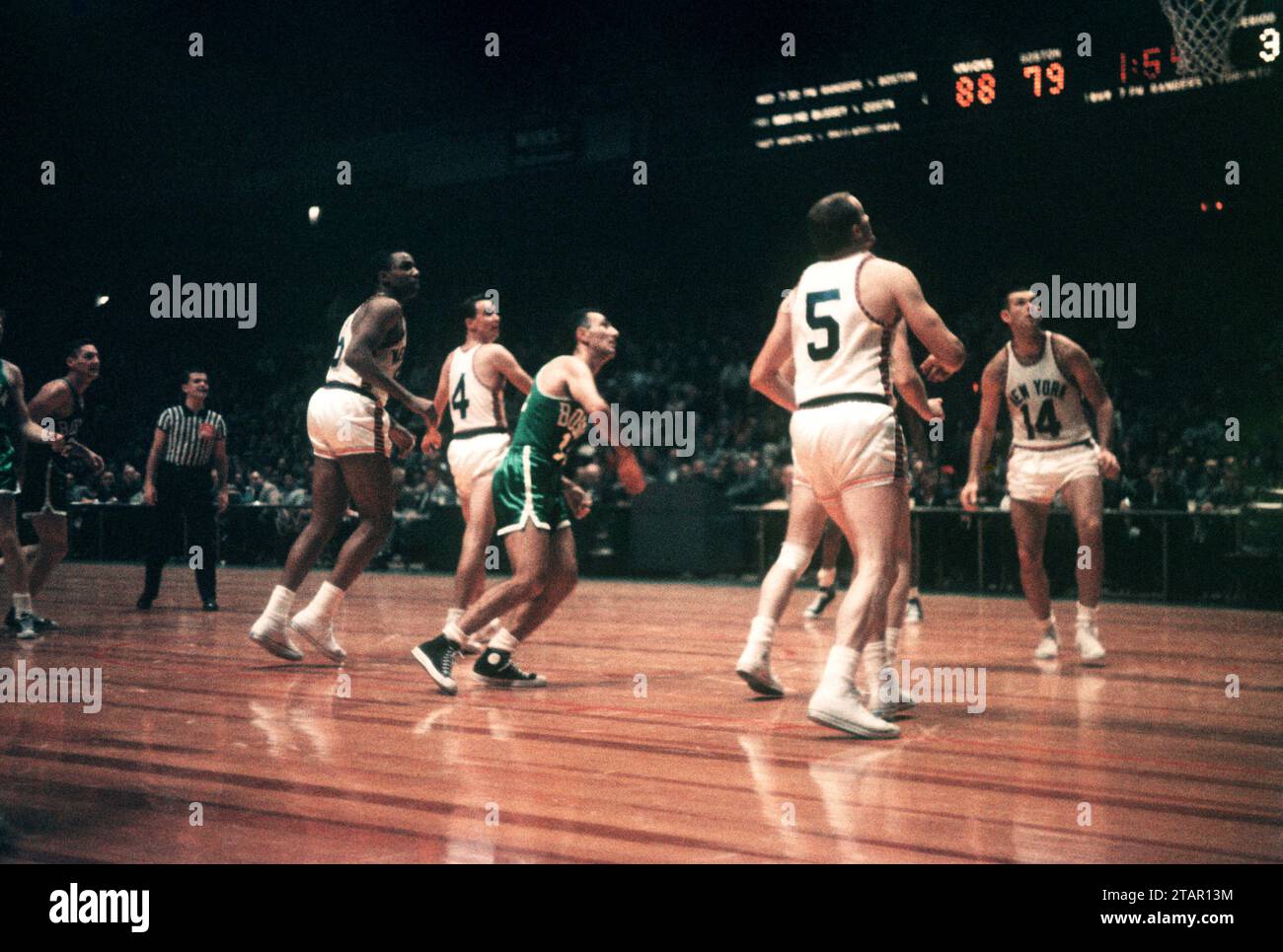 NEW YORK, NY - OCTOBER 25: Bob Cousy #14 of the Boston Celtics takes ...