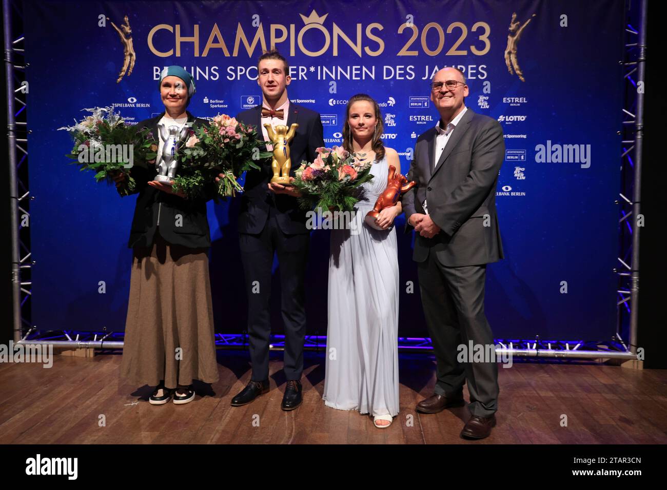 Topsport center hi-res stock photography and images - Alamy