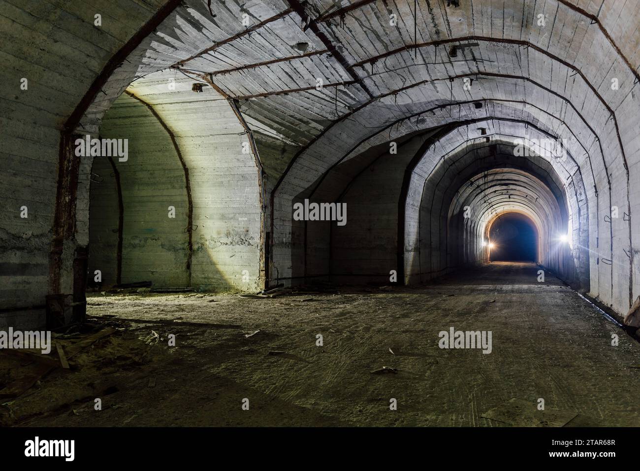 Dark tunnel at old underground bunker Stock Photo - Alamy