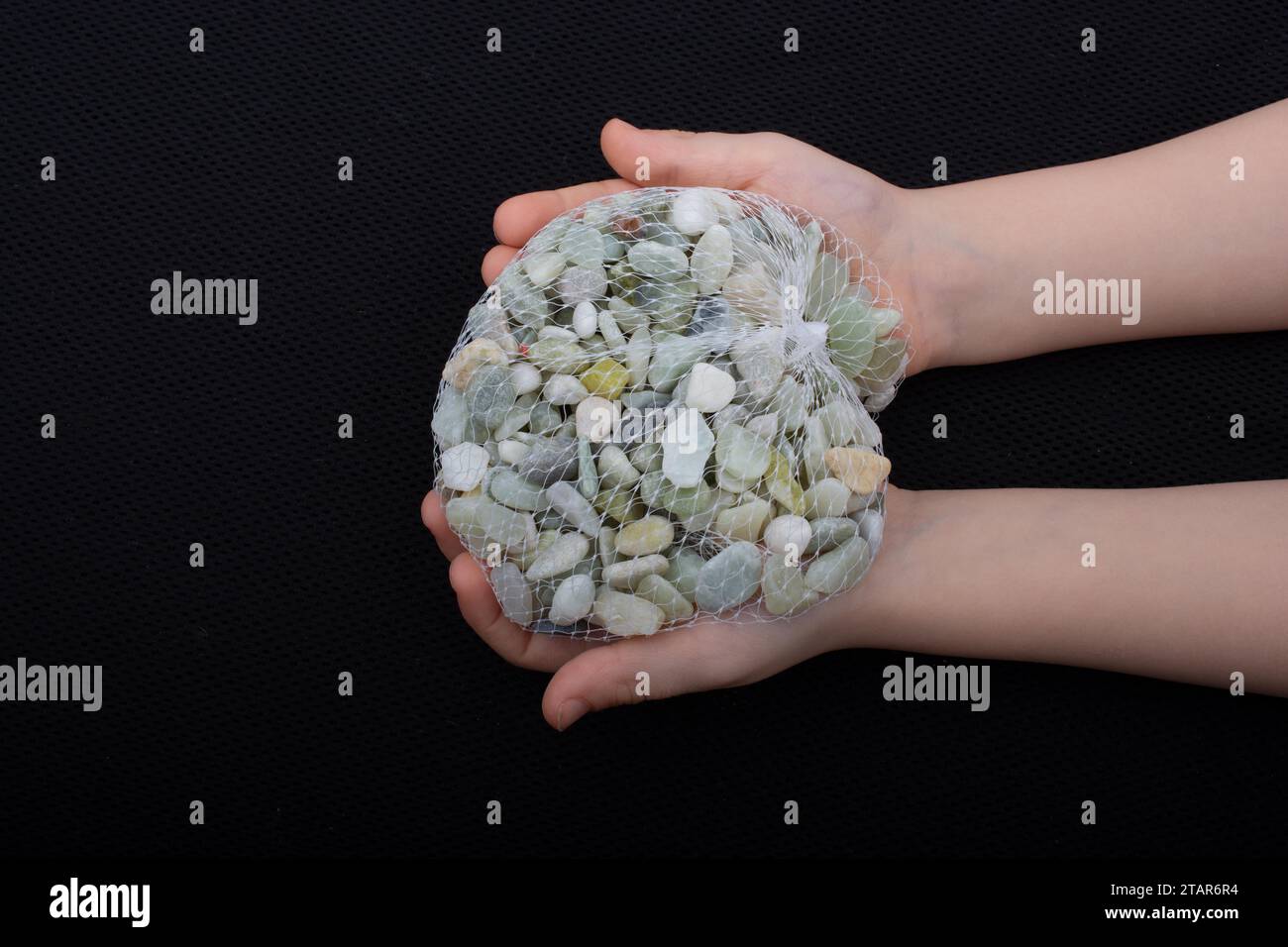 Clean pebbles hi-res stock photography and images - Alamy