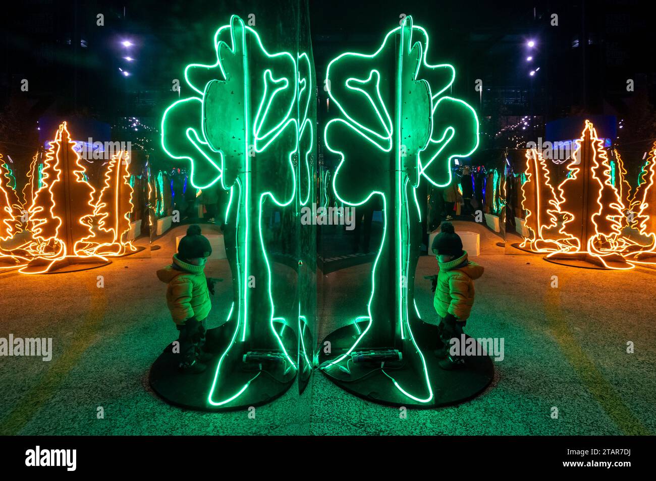 Luminaze hi-res stock photography and images - Alamy