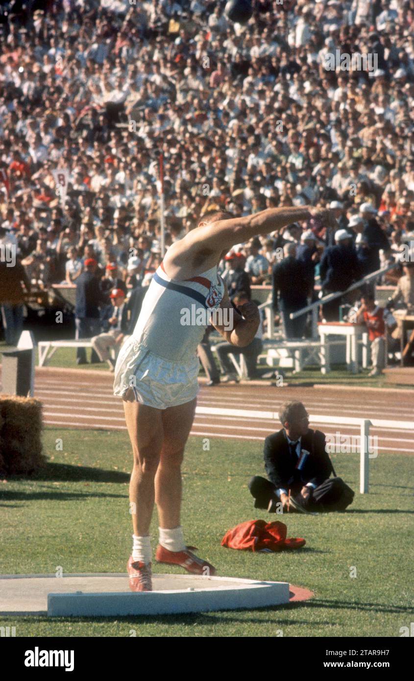 PALO ALTO, CA - JULY 1: American shot putter Dave Davis throw his shot ...