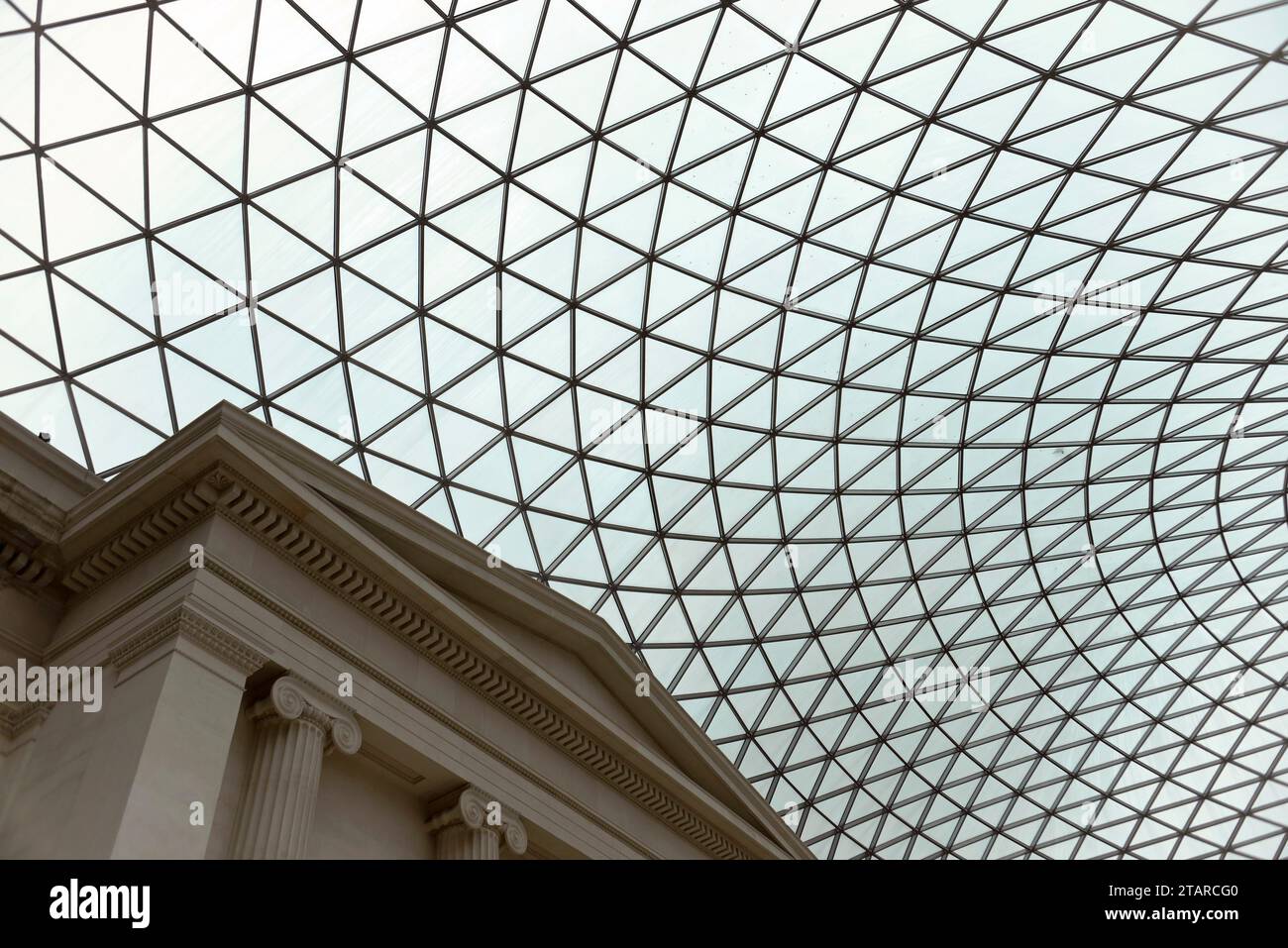 British Museum, inner courtyard, domed roof, atrium, museum, architect ...