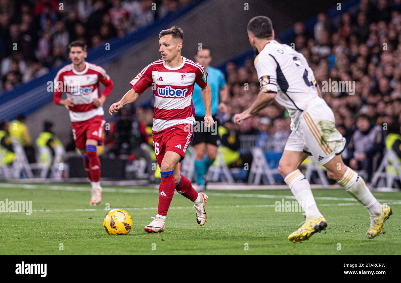 Bryan zaragoza hi-res stock photography and images - Alamy