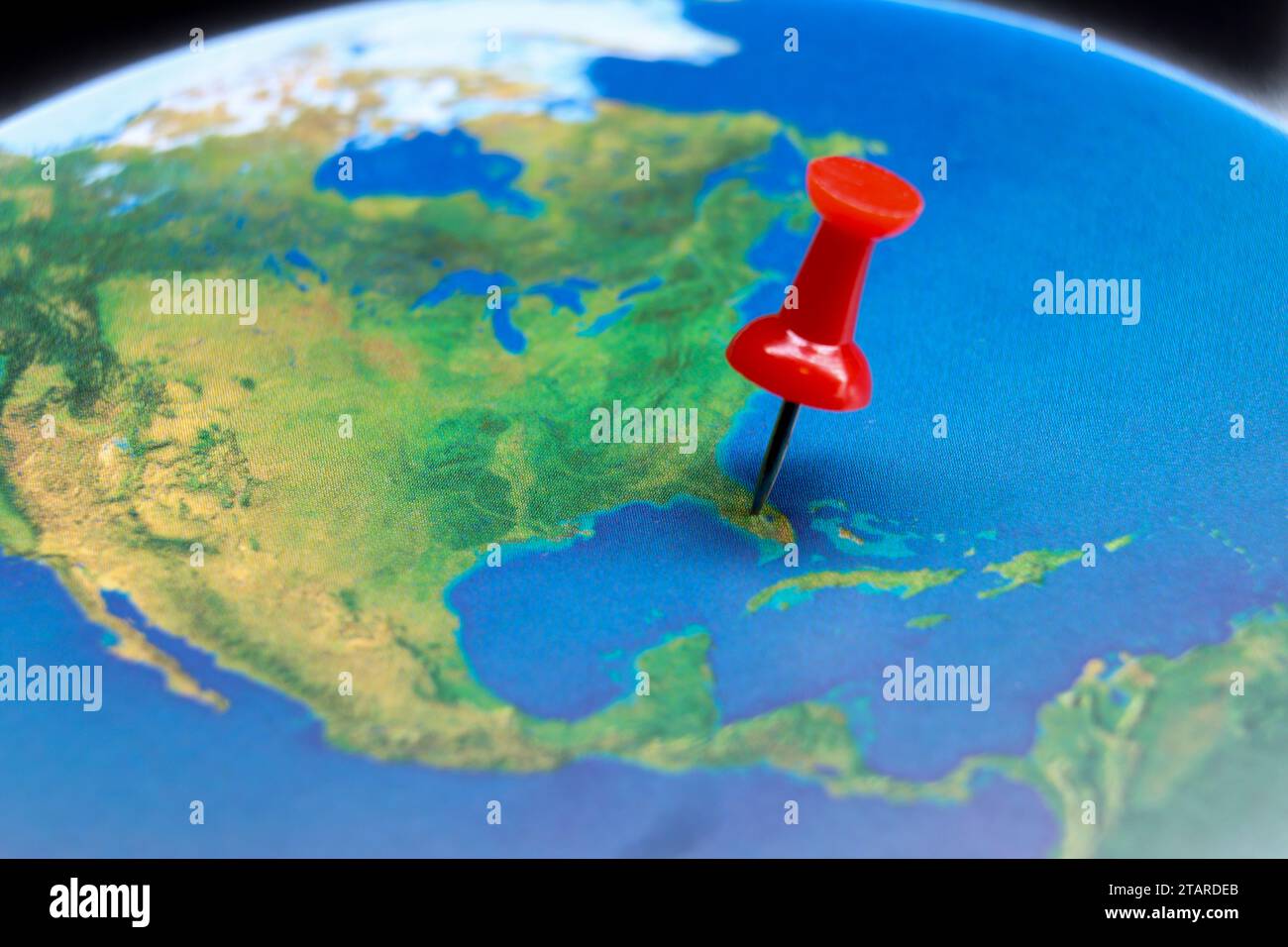 Florida, USA pin on a globe map Stock Photo - Alamy